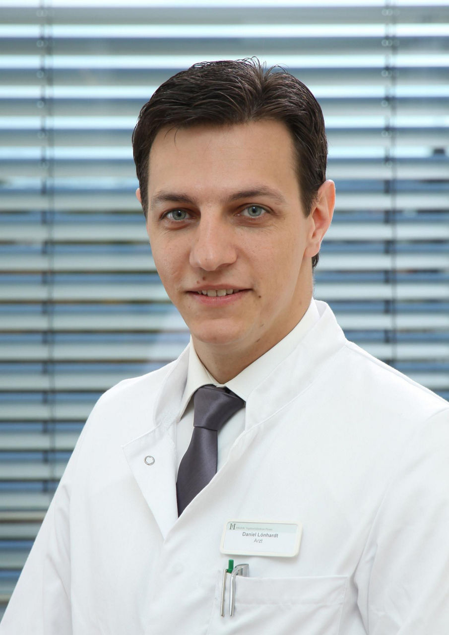 Dr. medic Daniel Lönhardt | Helios Vogtland-Klinikum Plauen