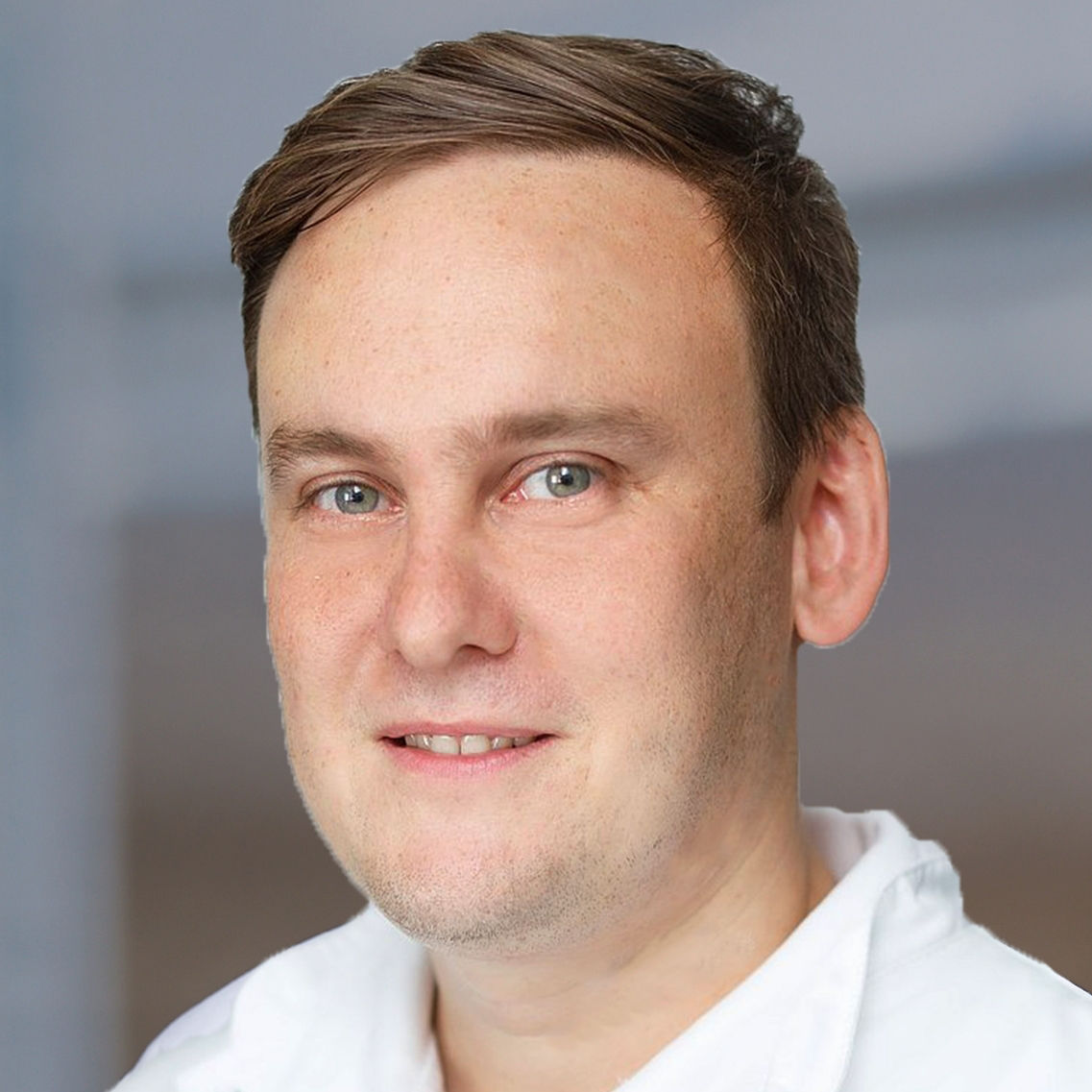 Dr. med. Konstantin Mende | Helios Amper-Klinikum Dachau