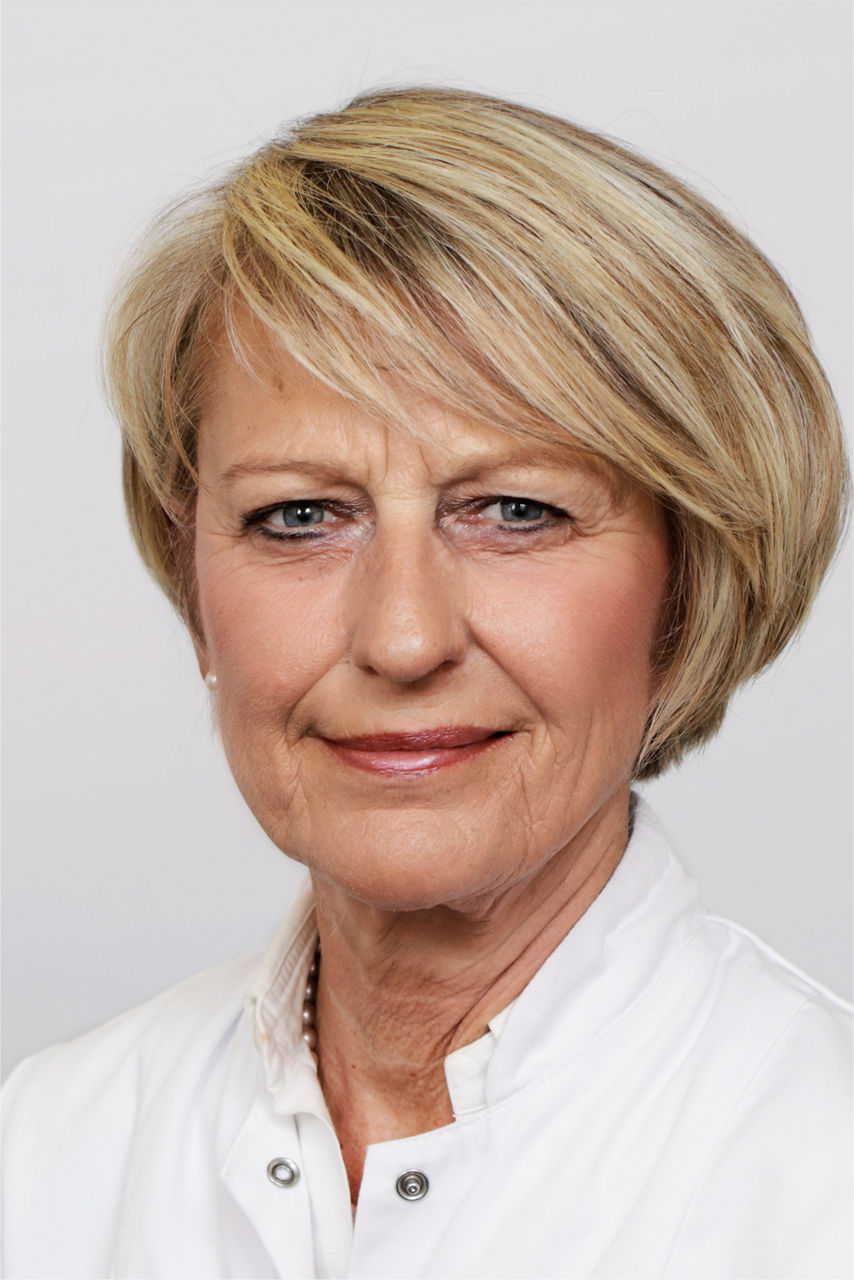Dr. med. Simone Pflaum | Helios Klinikum Hildesheim
