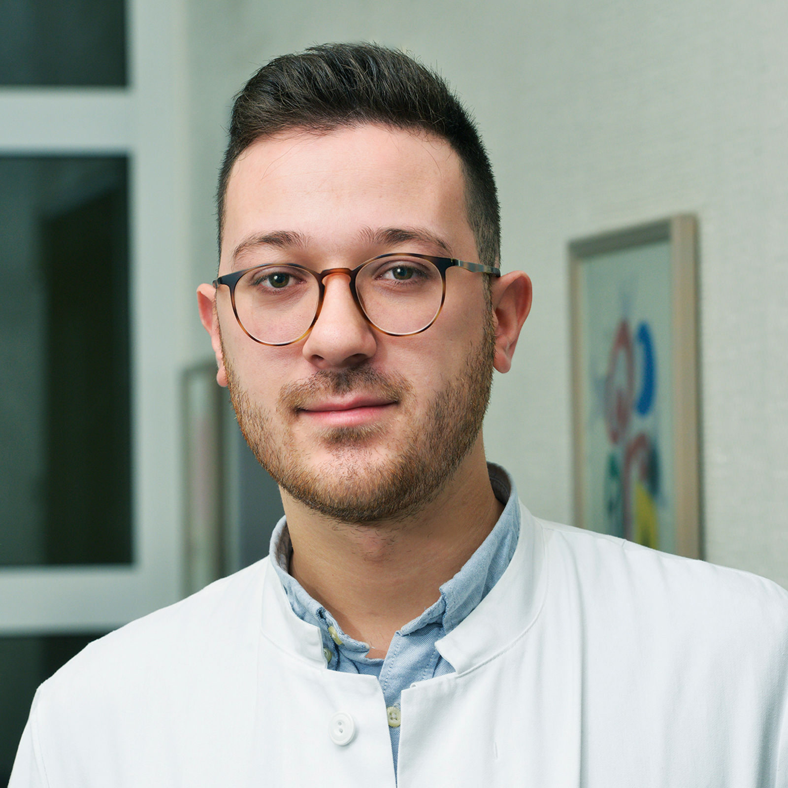 Dr. med. Nikolaos Selkos | Helios Universitätsklinikum Wuppertal