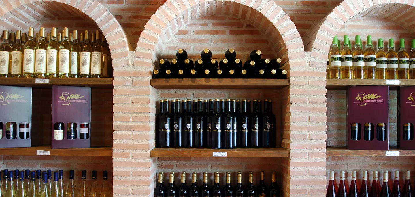 Bodega San Isidro de Pedro Muñoz S.CCLM | Web oficial de Turismo de ...