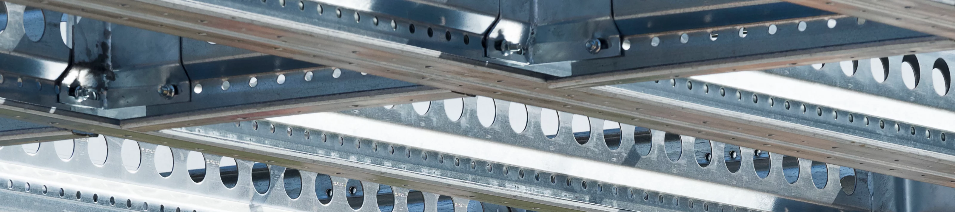 SOLUZIONI SPECIALI KNAUF - MECHANO ADVANCED STEEL FRAME