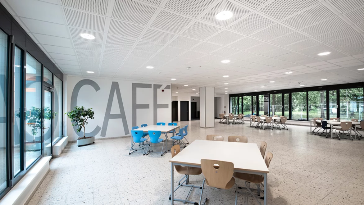 Cleaneo Akustik-Plattendecken: Lochungen und Designs im Vergleich | Knauf