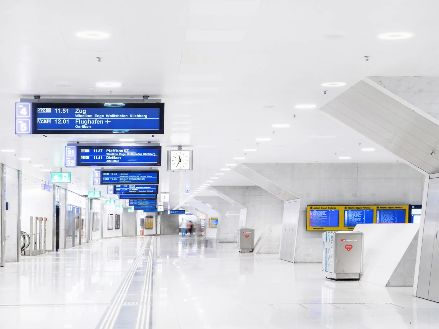 Zurich Train Station, Passage Sihlquai | Ceilings
