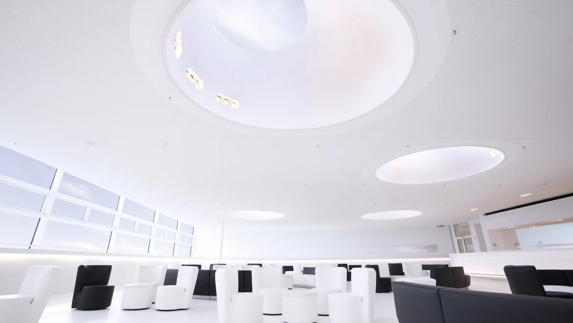 Cleaneo Akustik-Plattendecken: Lochungen und Designs im Vergleich | Knauf