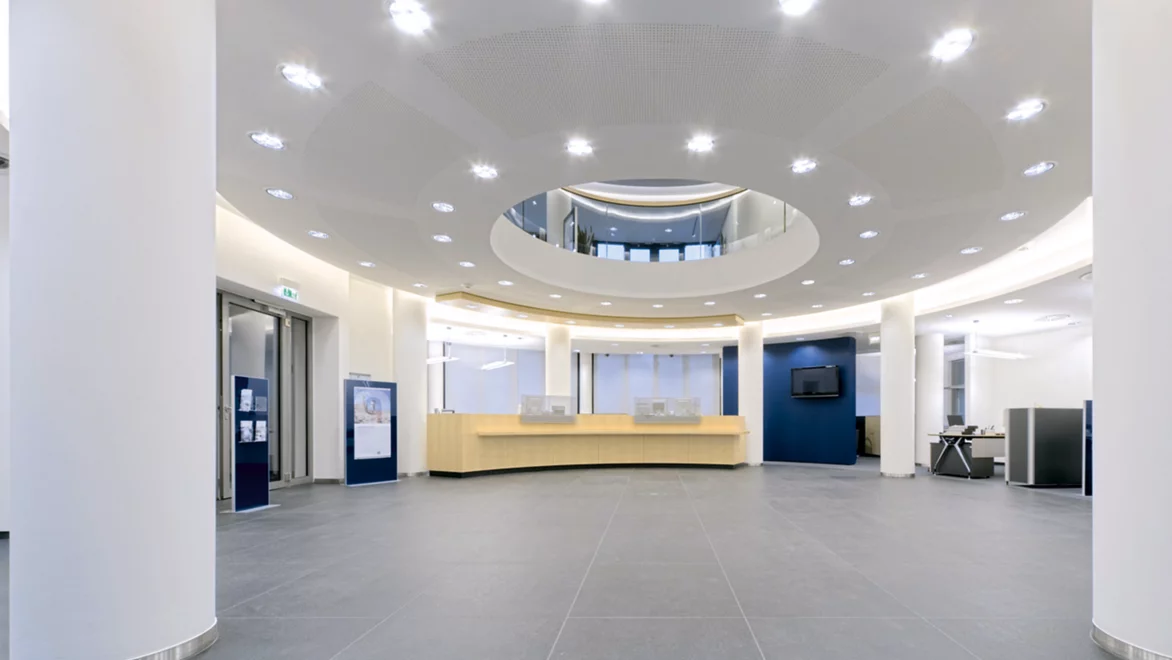 Cleaneo Akustik-Plattendecken: Lochungen und Designs im Vergleich | Knauf