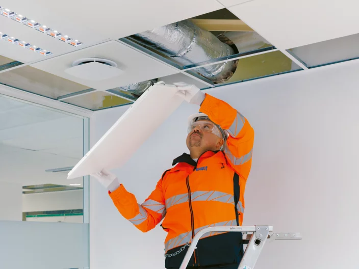 Services | Ceiling Solutions | Knauf
