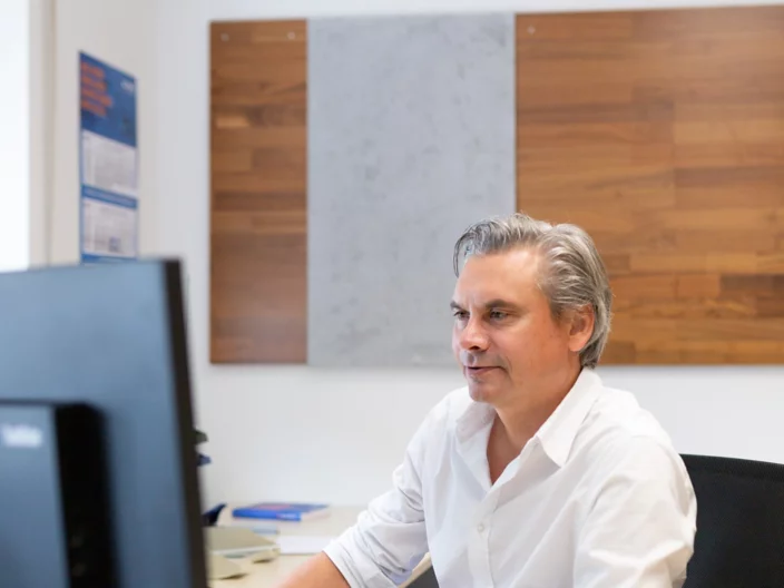 Tools & Services | Knauf