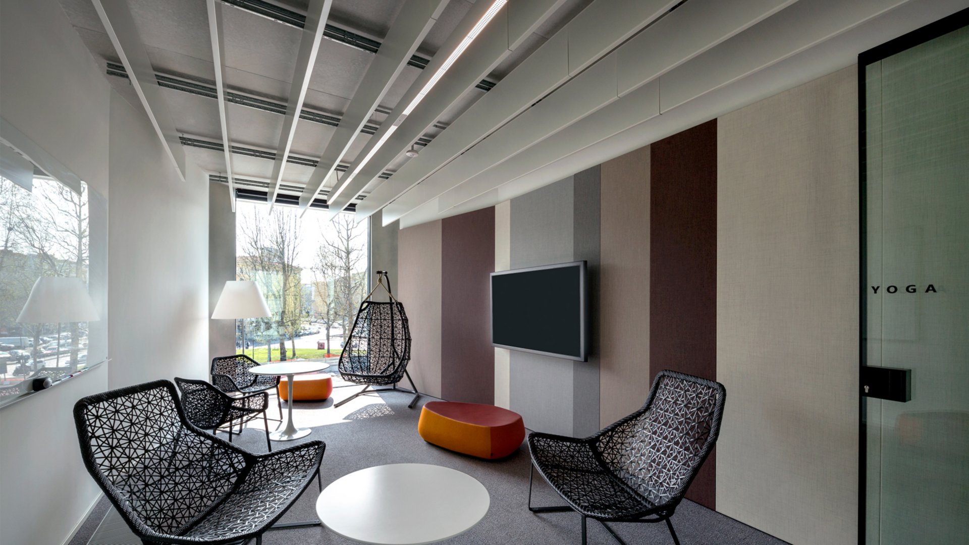 Armstrong METALWORKS™ Baffles