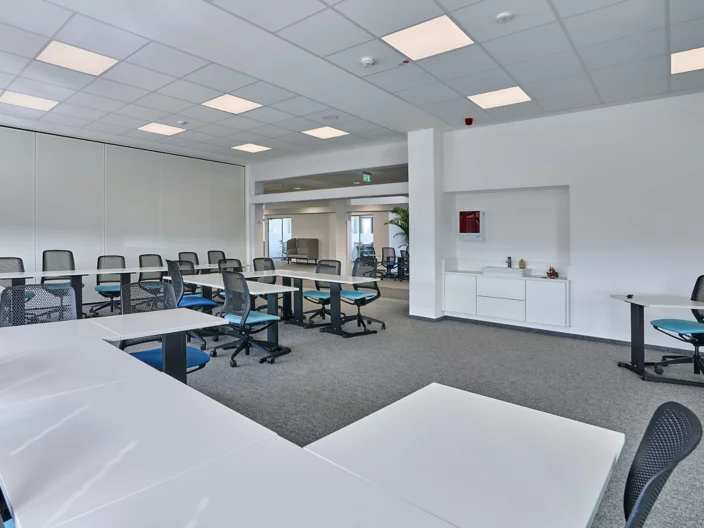 TOPIQ® Alpha: Acoustic Mineral Laminated Ceilings