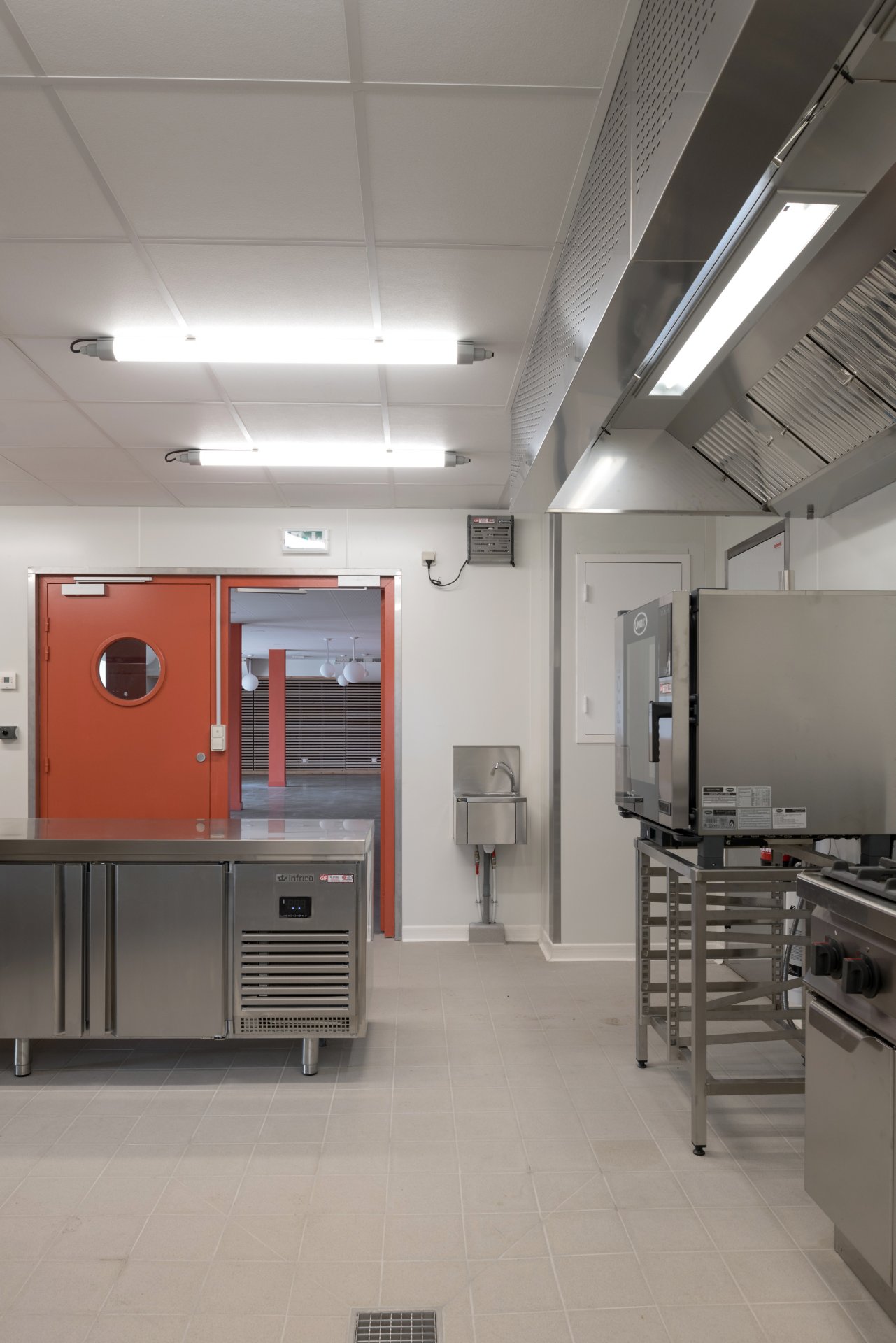 Knauf Danoline - Iso-tone Hygiène - plafond démontable plâtre - Knauf