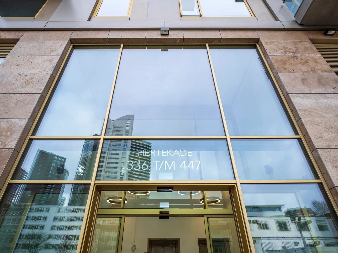 Clubhouse De Boompjes - innovatief en veilig wonen aan de Maas