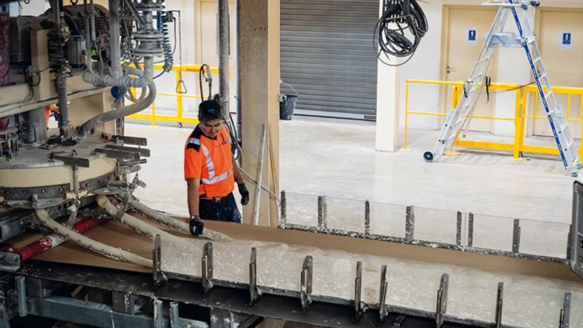 Knauf Plâtres Fos, une nouvelle usine de plaques de plâtre pour ...
