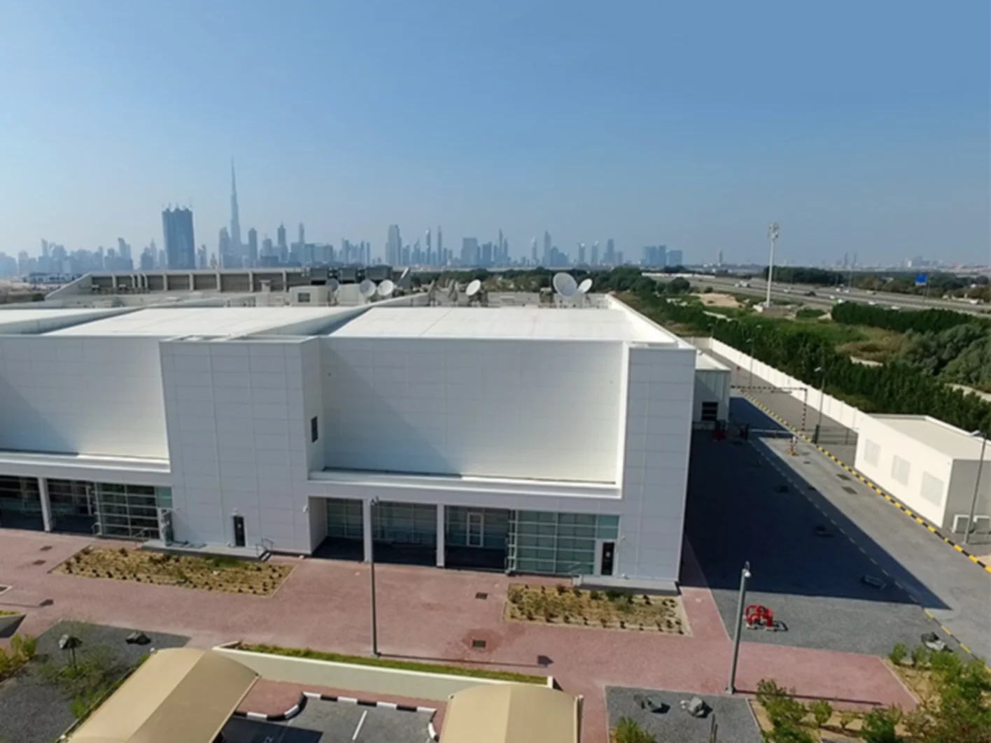 Commercial Projects - Khazna Data Center | Knauf.com