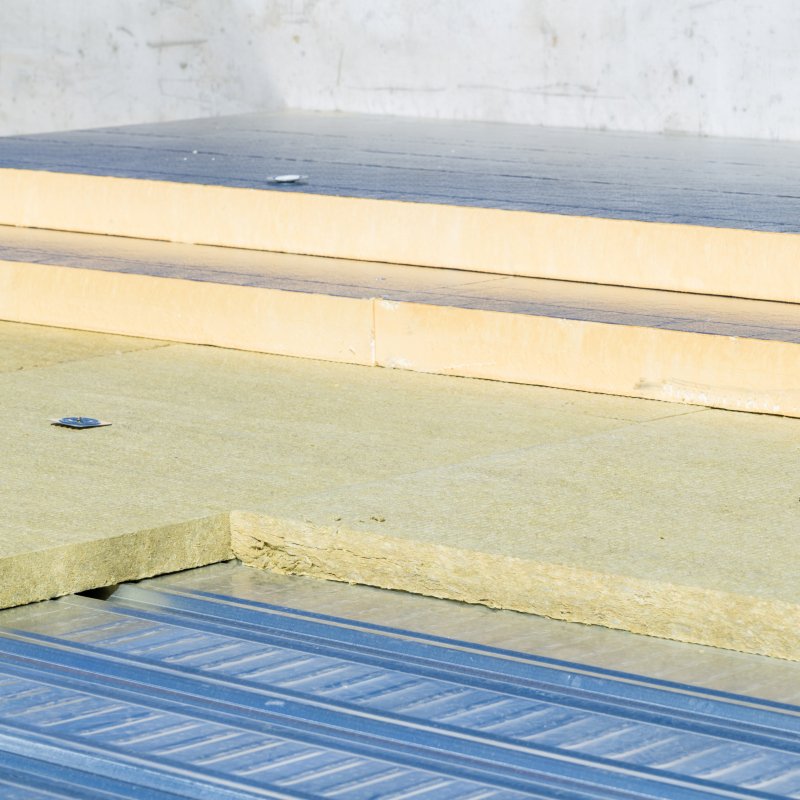 Isolation sur tôle d'acier nervurée - isolation toiture bac acier - Knauf