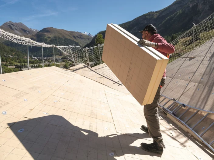 Knauf Thane Sarking, l’isolation par l’extérieur des toitures en pente - focus solutions ...