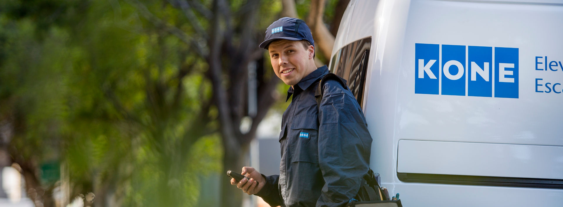 Producent wind, schodów ruchomych, drzwi automatycznych ️ - KONE Polska