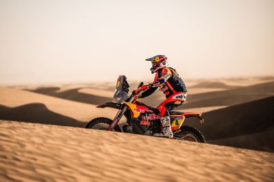 Dakar Rally: Sanders Leads with Stage 4 Win | KTM Österreich