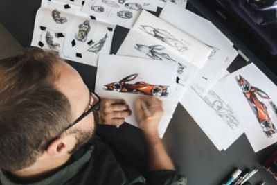 PERFECTION MOULDED INTO FORM: THE PURIST DESIGN OF THE KTM X-BOW GT-XR ...