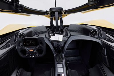 COCKPIT COMMAND CENTRE IN THE KTM X-BOW GT-XR: PERFECT ERGONOMICS FOR ...