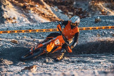 KTM - READY TO RACE