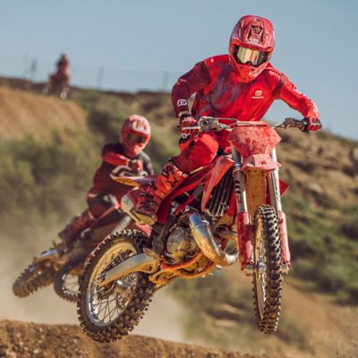 GASGAS ADDS TWO HIGH-REVVING 2-STROKES TO 2025 MOTOCROSS LINE! | GASGAS ...