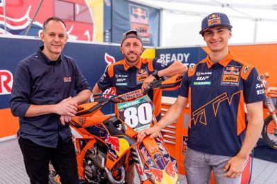 Adamo to remain in Red Bull KTM Factory Racing colors with MX2 contract ...