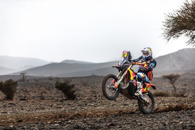 RED BULL KTM RIDERS LIE SECOND AND FOURTH OVERALL AS DAKAR REACHES ...