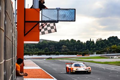 GT2 EUROPEAN SERIES: PODIUM FINISHES FOR ALL TRUE RACING ENTRIES | KTM