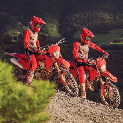 GASGAS STRENGTHENS 2025 ENDURO LINE-UP WITH THE RETURN OF THE EC 125 ...