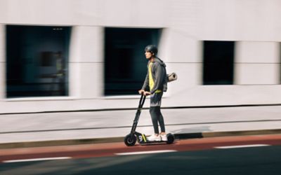 e-powered scooter Skutta | Husqvarna Qatar