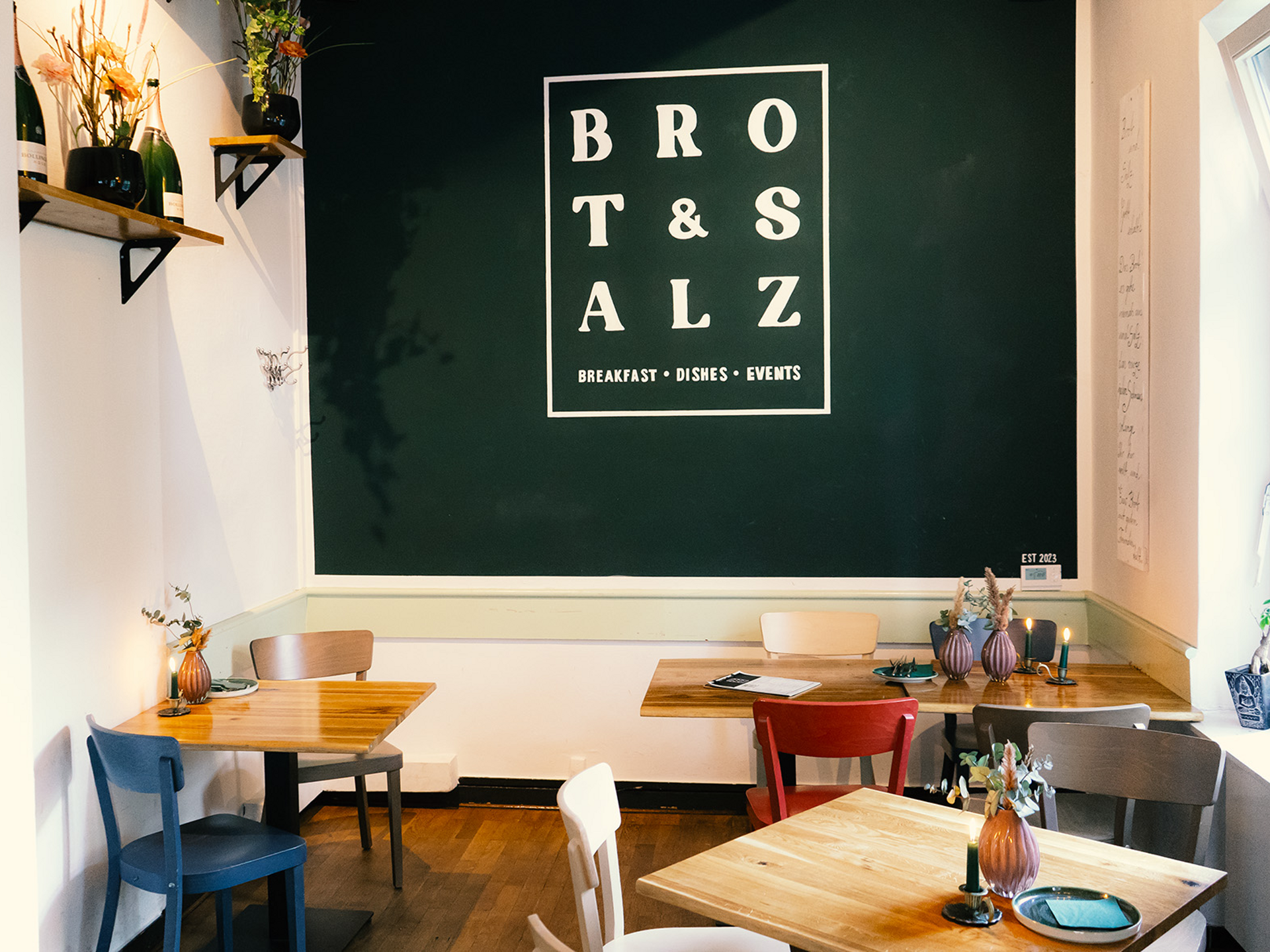 "Bak je dag" met brood, zout en caffè corsini