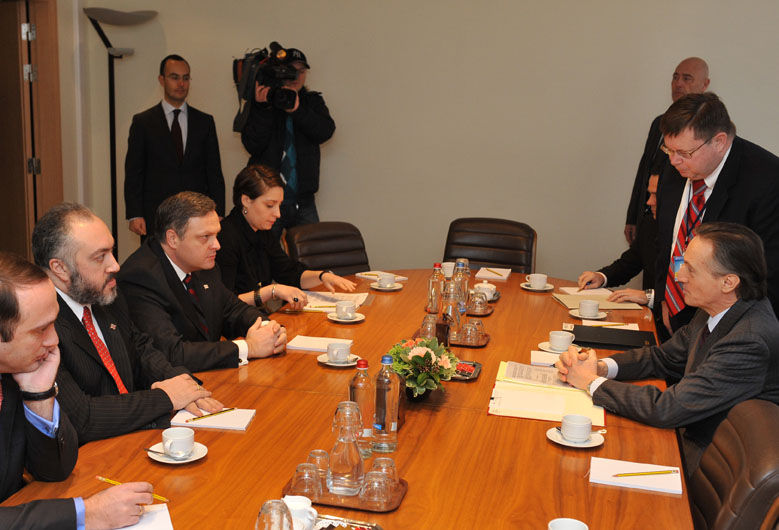 NATO supports Georgia's 2010 Annual National Programme | NATO News
