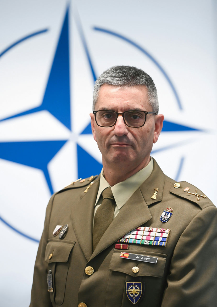 DASG - CDT | NATO Biography