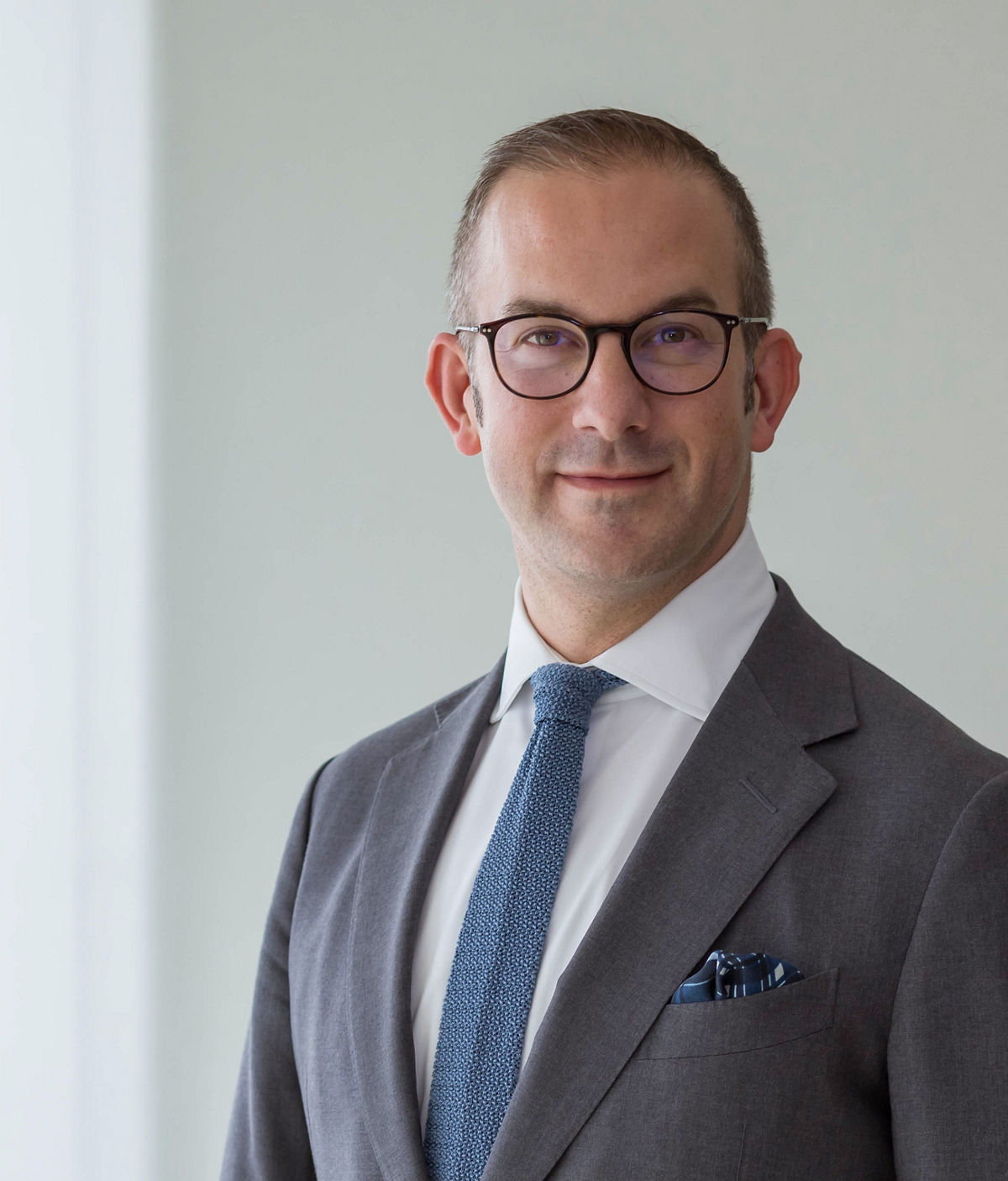 Rob Lowe | Pictet Asset Services | The Pictet Group