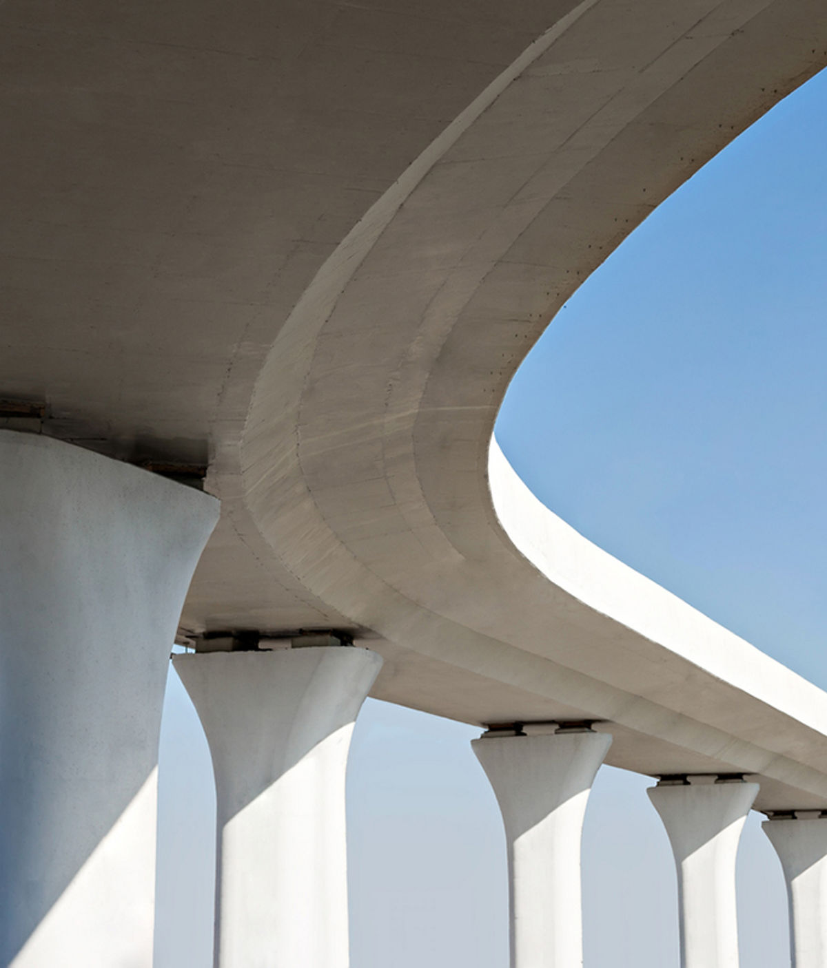Investing in infrastructure | The Pictet Group
