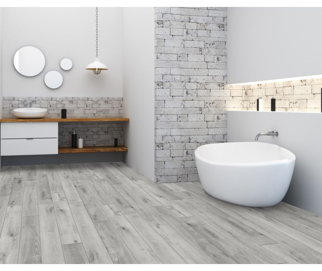 LVT Flooring Buying Guide | Wickes
