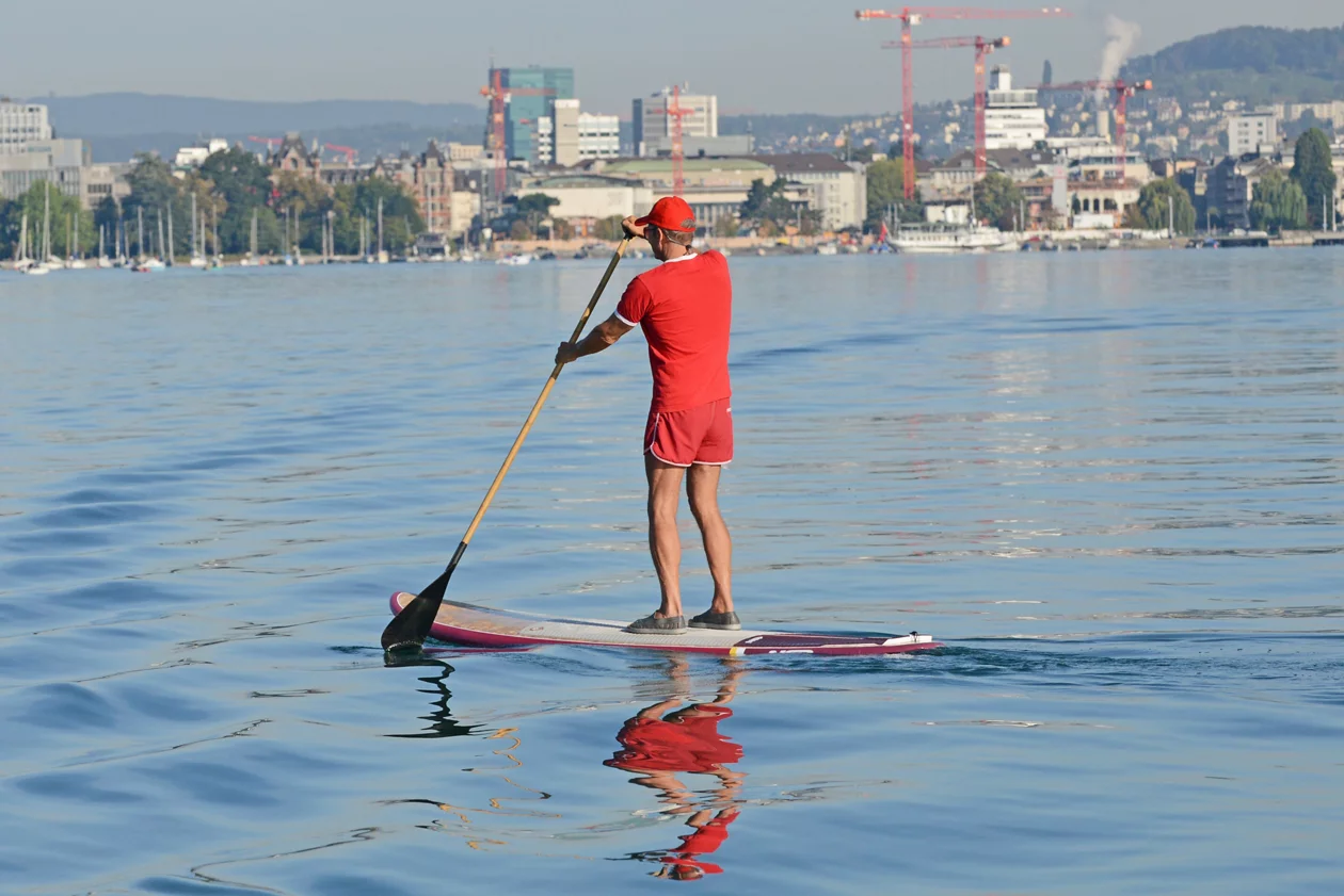 Stand-up-Paddling (SUP): Regeln und Sicherheitshinweise | Stadt Zürich